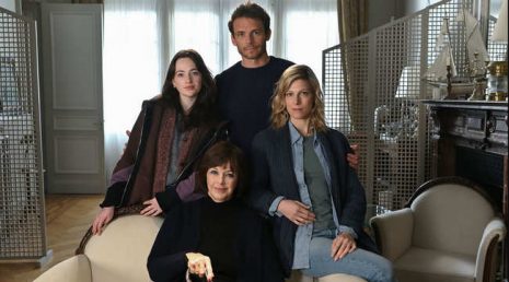 « Petit ange » avec Anny Duperey, Alexia Barlier et Arnaud Binard le ...